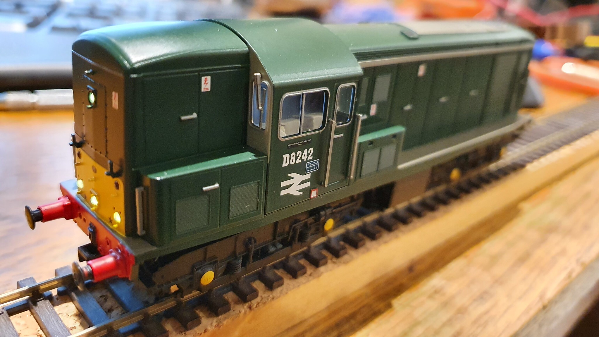 DCC installation - 4mm scale Heljan Class 15 - The Model Railway Club