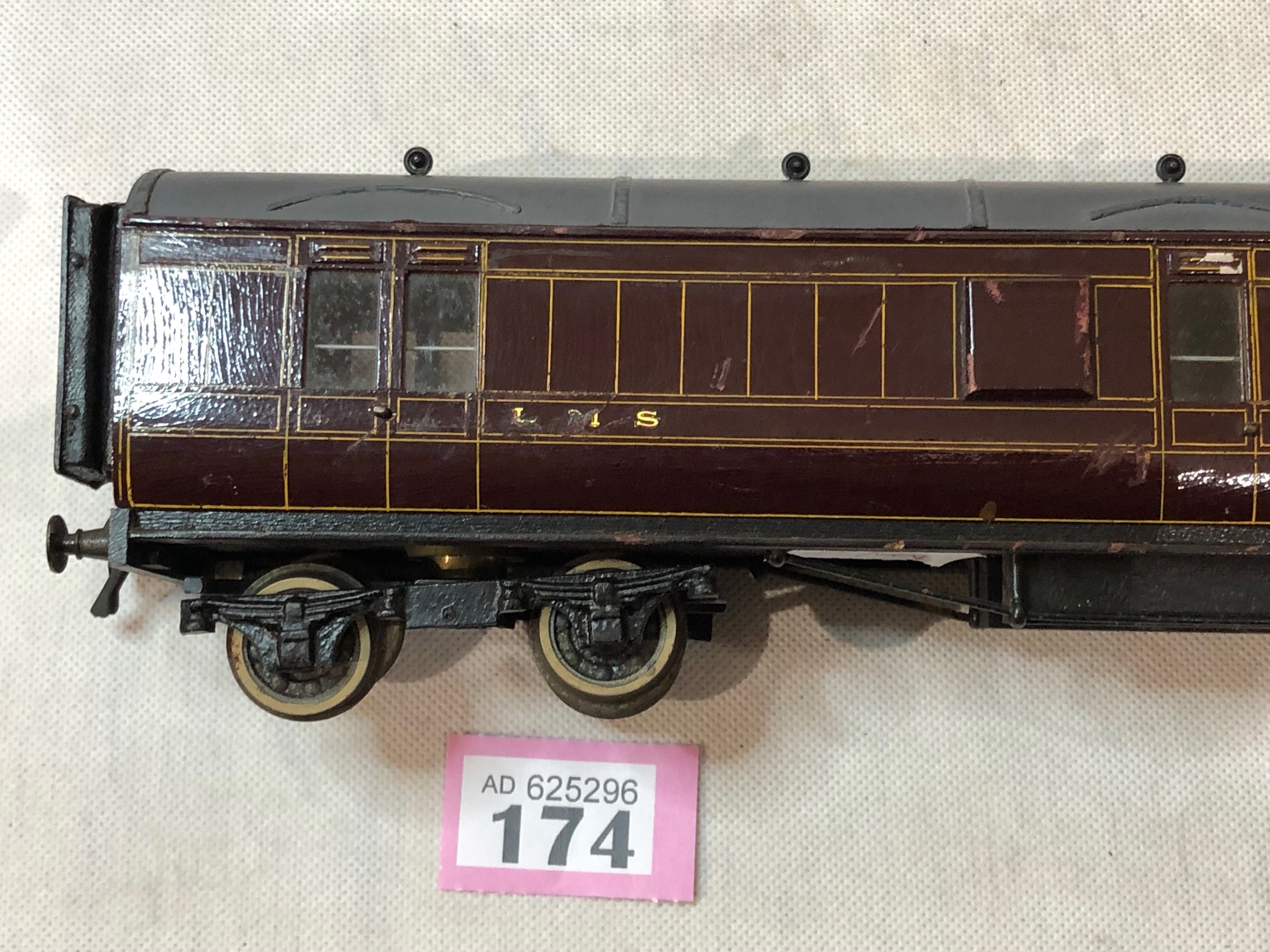 O gauge LMS full brake bogie coach 1267 P174 MDS - The Model Railway Club