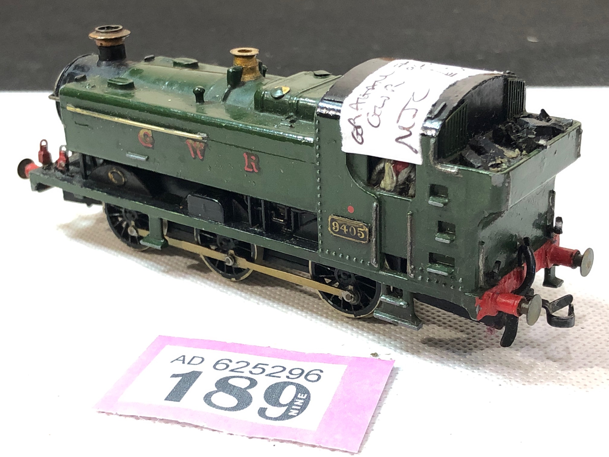 Graham Farish OO GWR 94XX 0-6-0 Pannier tank 9405 P189 MJC - The Model ...