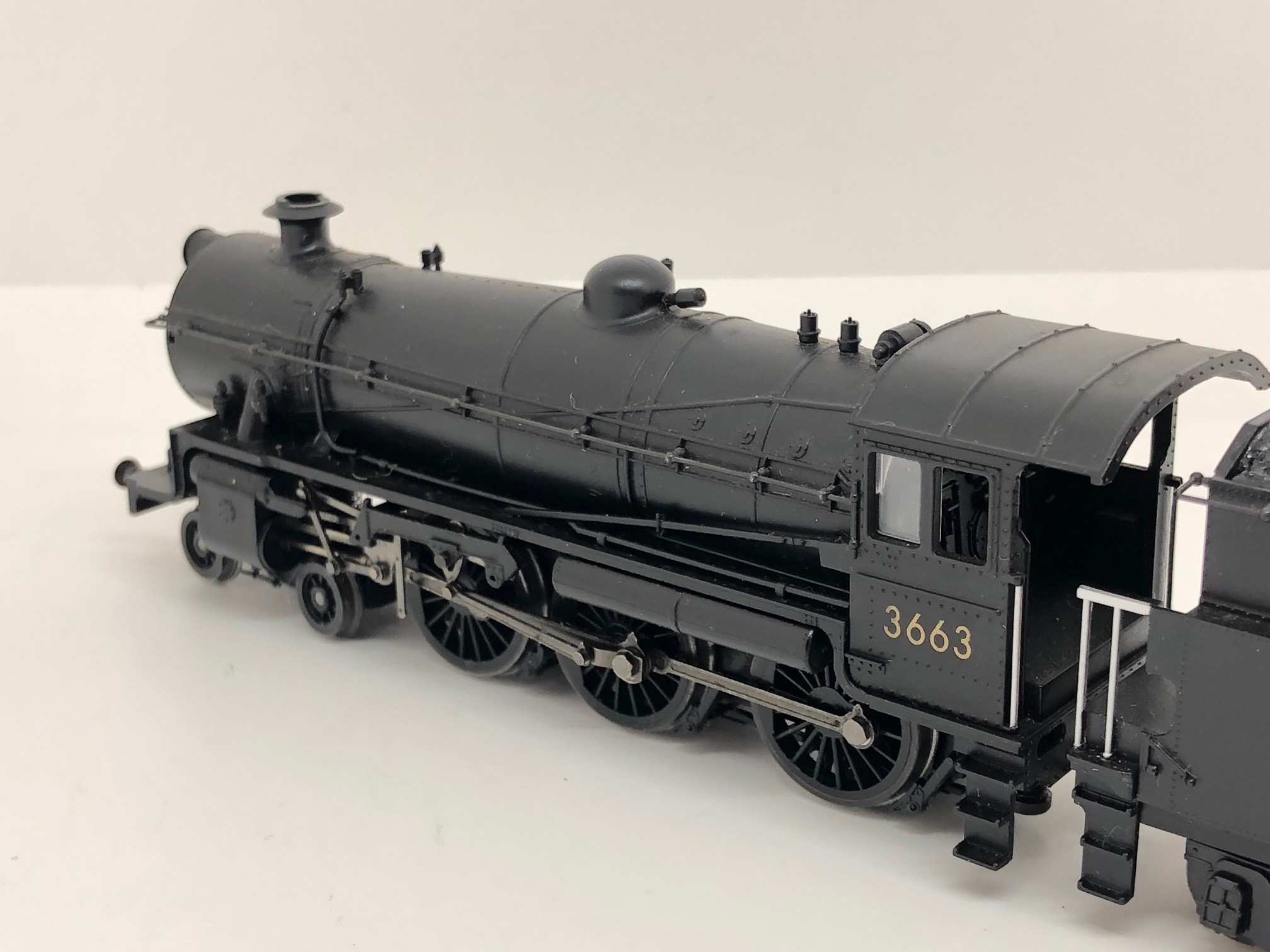 Austrains 3663 NSWGR 4-6-0 C36 class Roundtop #3663 DK136 - The Model ...