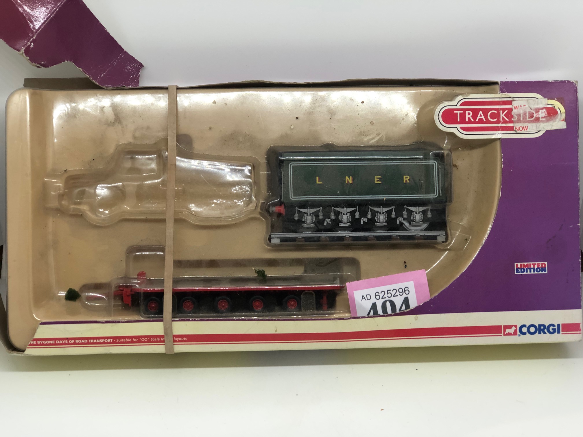 Corgi TRACKSIDE OO DG198008 Trailer and Tender Load P404 - The Model ...