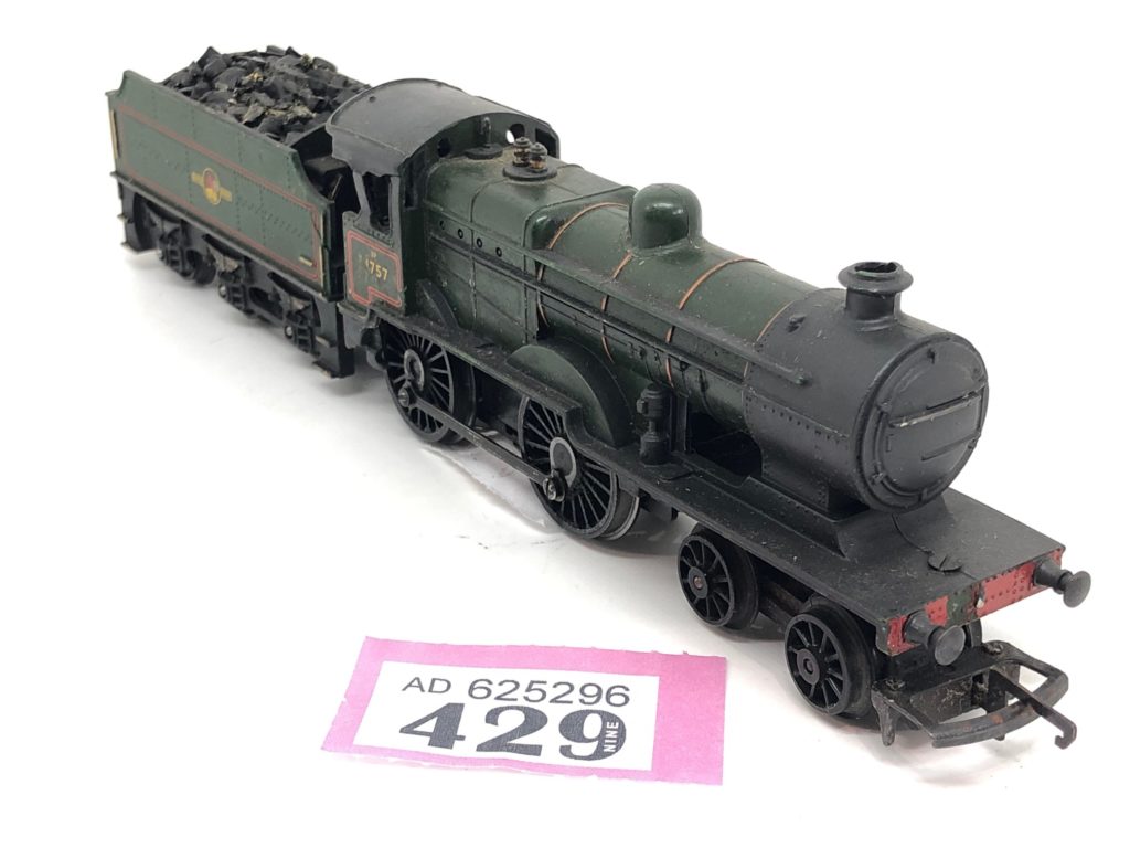 Triang OO R350 and R36 ? L1 4-4-0 loco and tender green P429 TRA - The ...