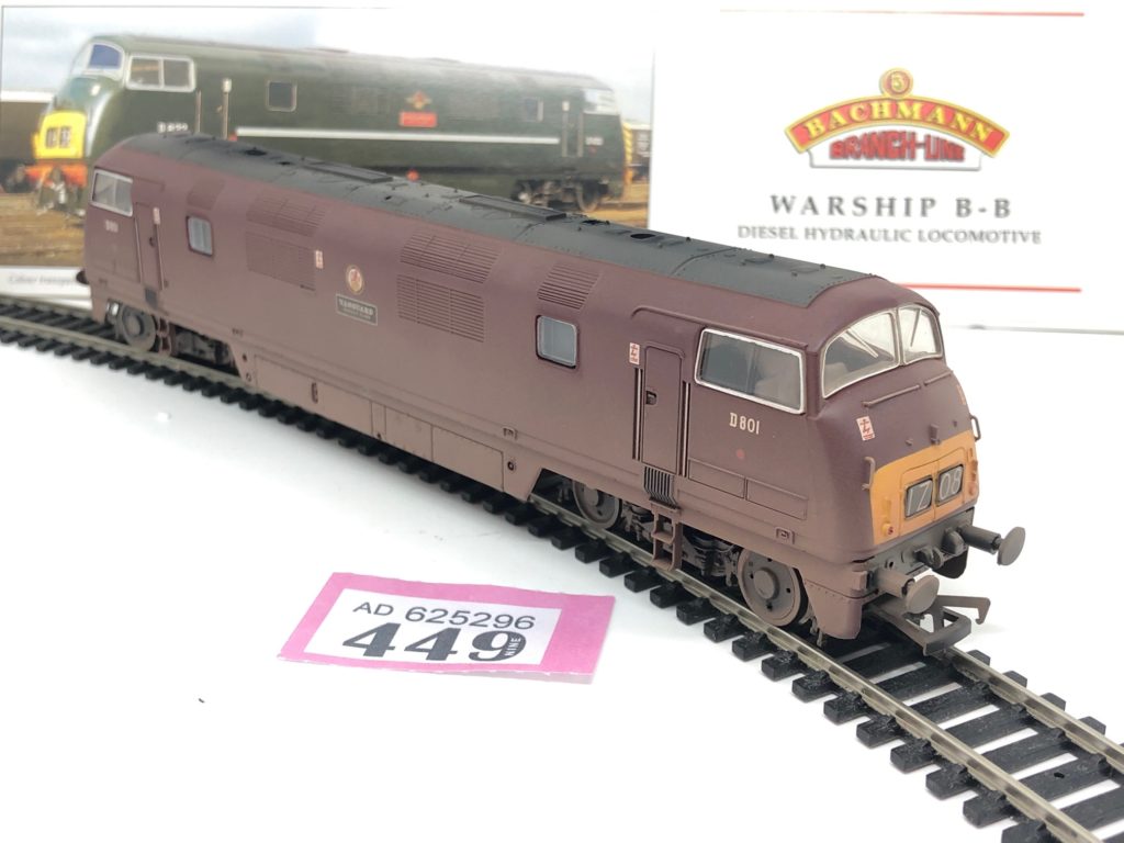 Bachmann OO 32-060 Class 42 Warship D801 'Vanguard' in BR Maroon ...