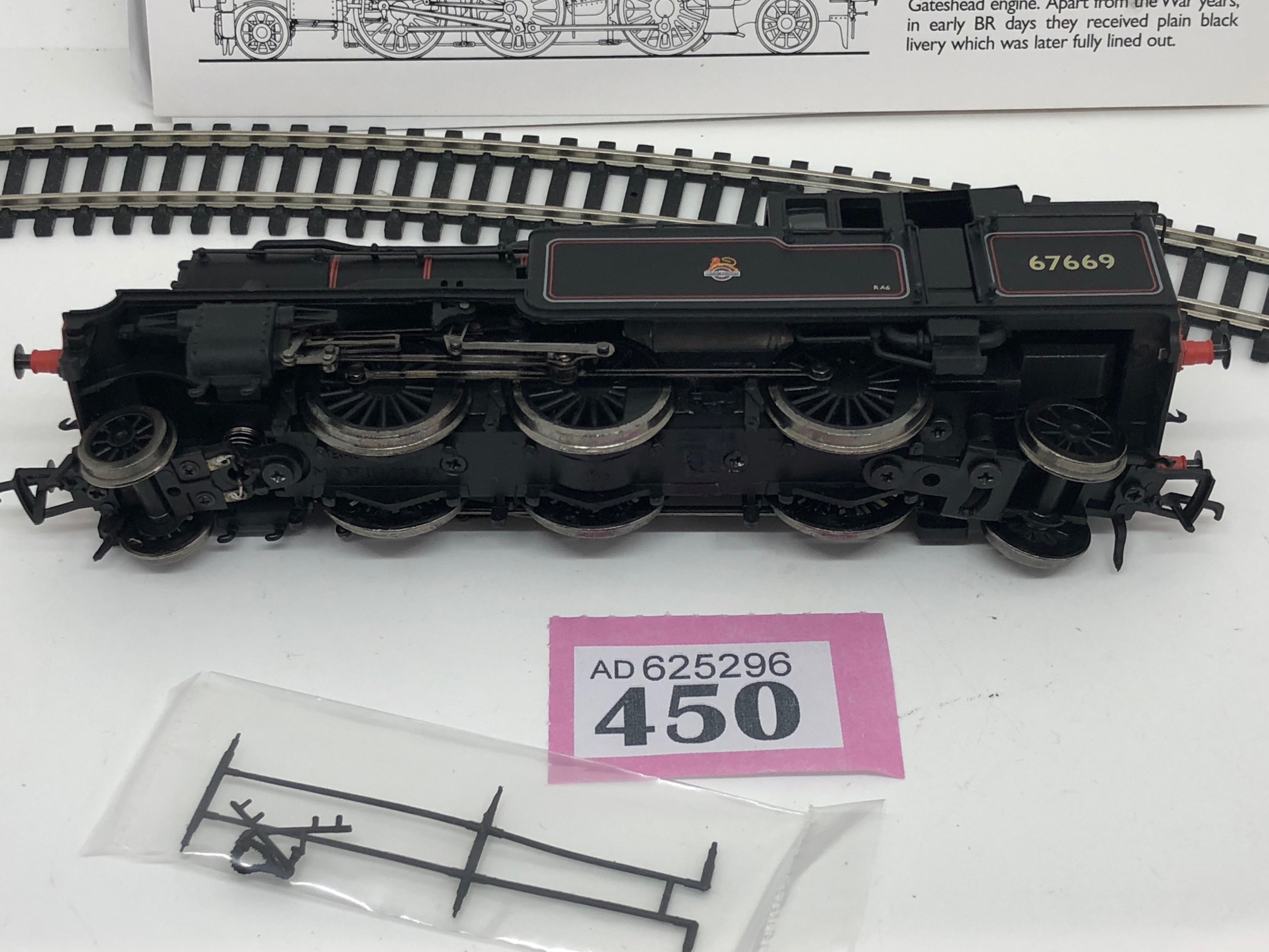 Bachmann OO 31-609A Class V3 2-6-2 67669 tank loco P450 - The Model ...
