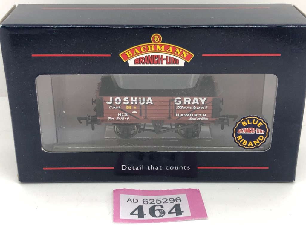 Bachmann OO 37-056 5 plank wagon Joshua Gray P464 - The Model Railway Club