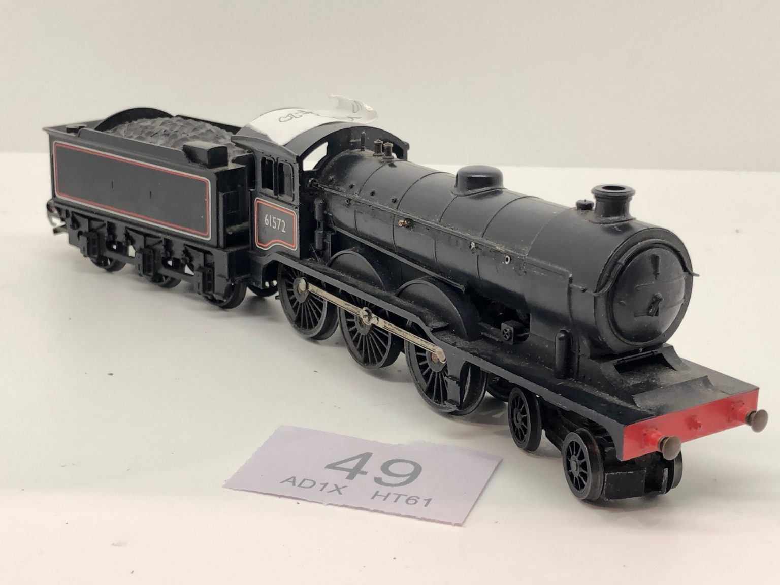 Triang OO R150 B12 No.61572 in BR Black W49 SKU - The Model Railway Club