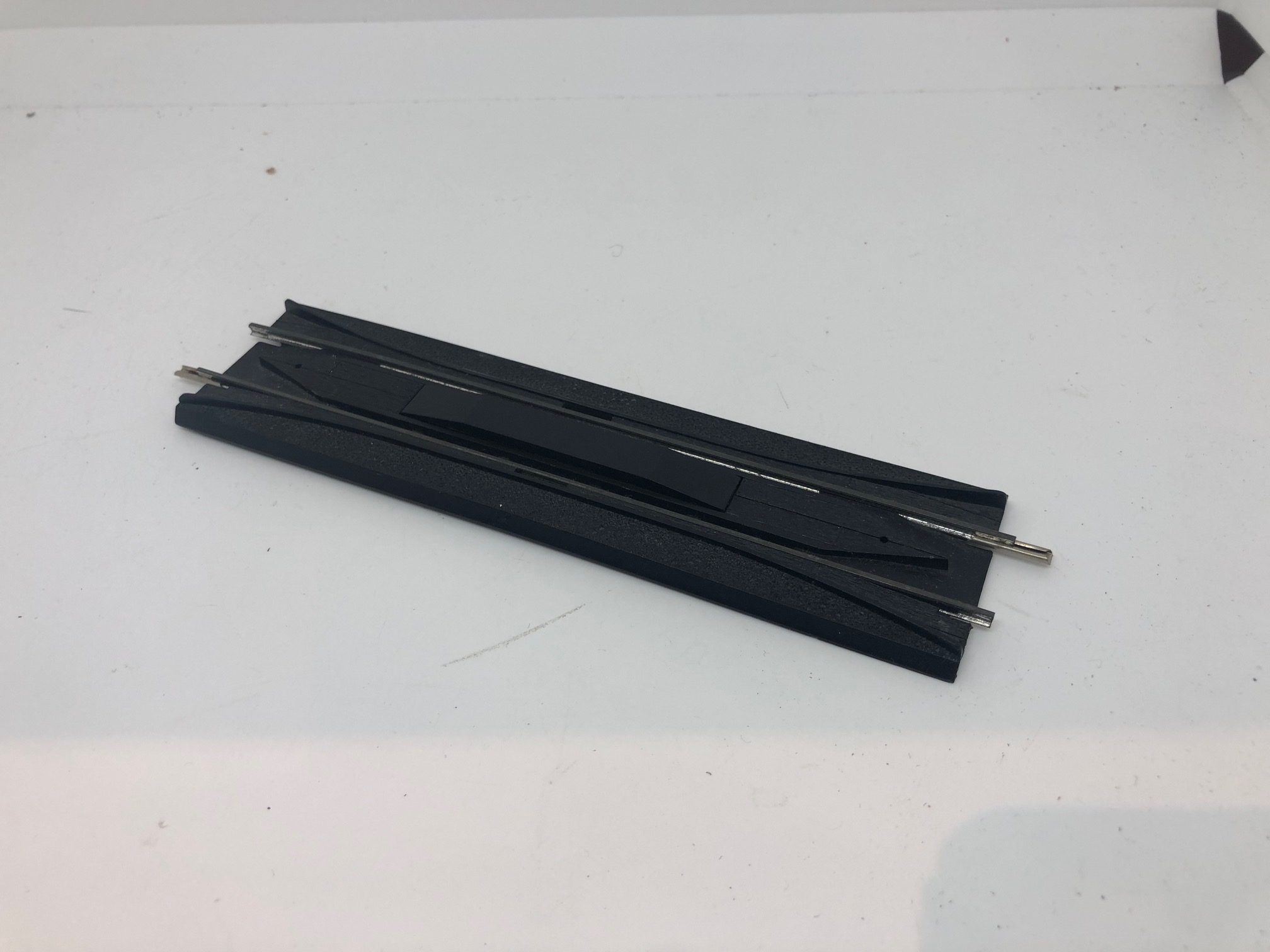 Hornby OO R620 Railer uncoupler - The Model Railway Club