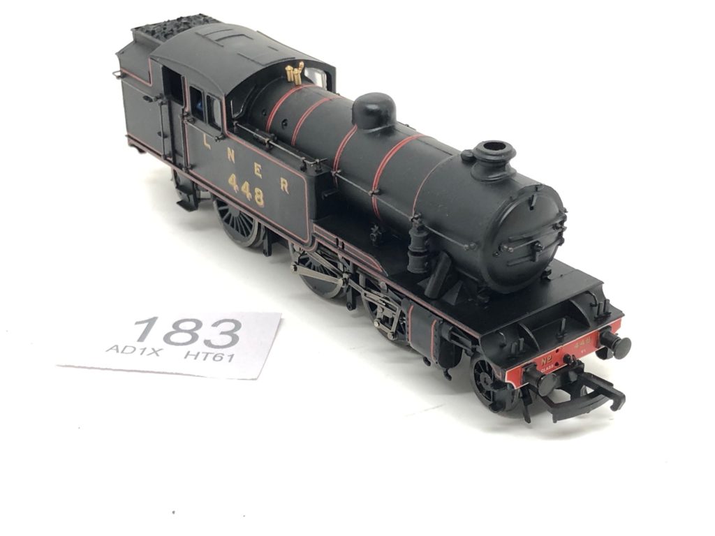 Bachmann OO Class V1 2-6-2 tank loco 448 in LNER black W183 - The Model ...