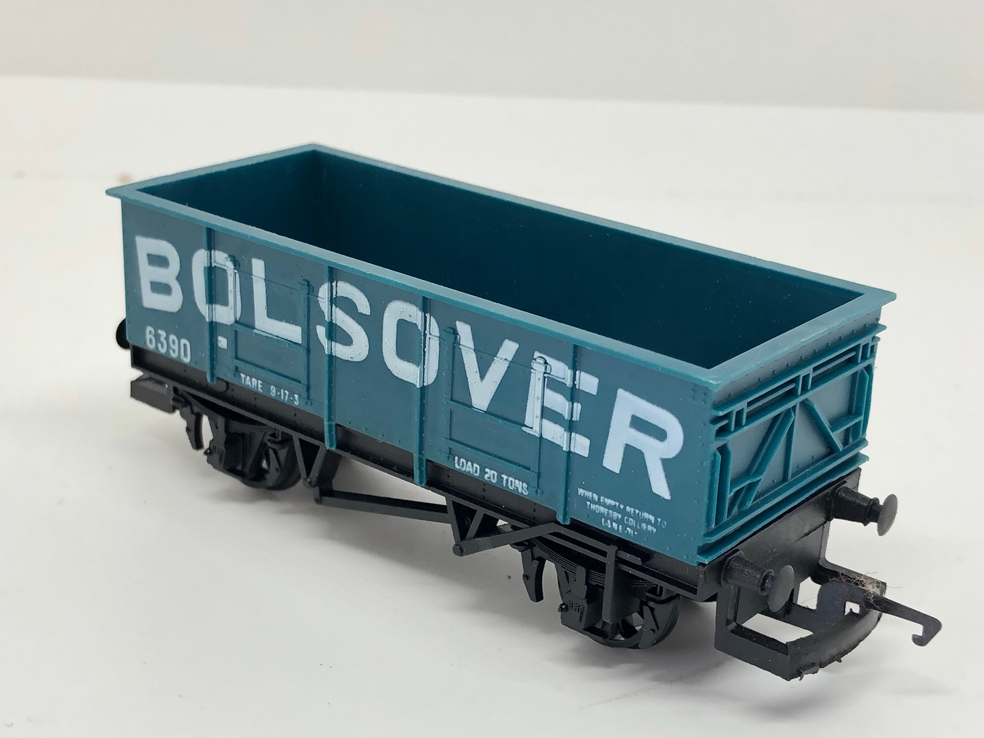 Hornby OO R136 Bolsover Mineral wagon 6390 - The Model Railway Club