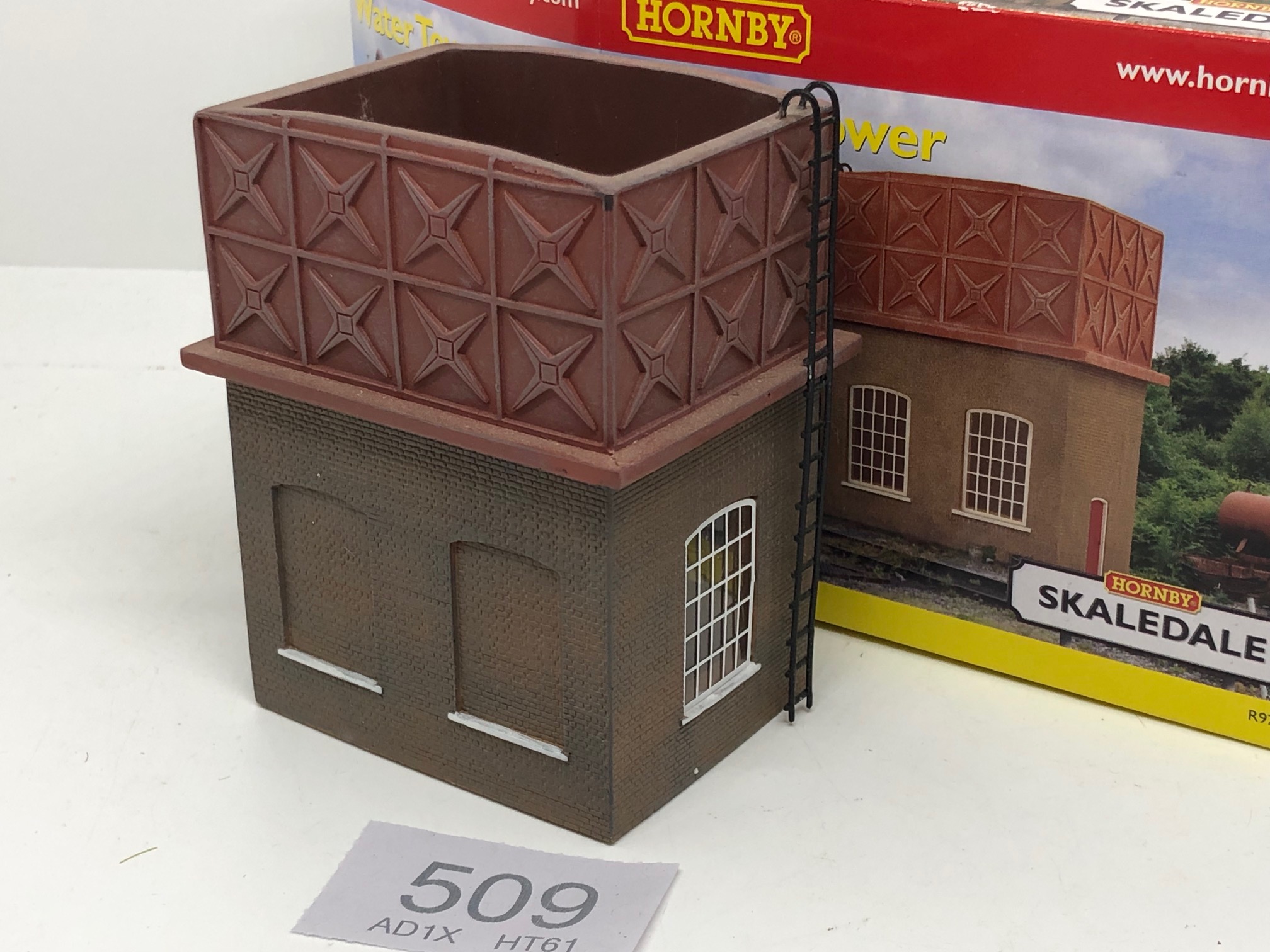Hornby Skaledale OO R9787 Water Tower - The Model Railway Club