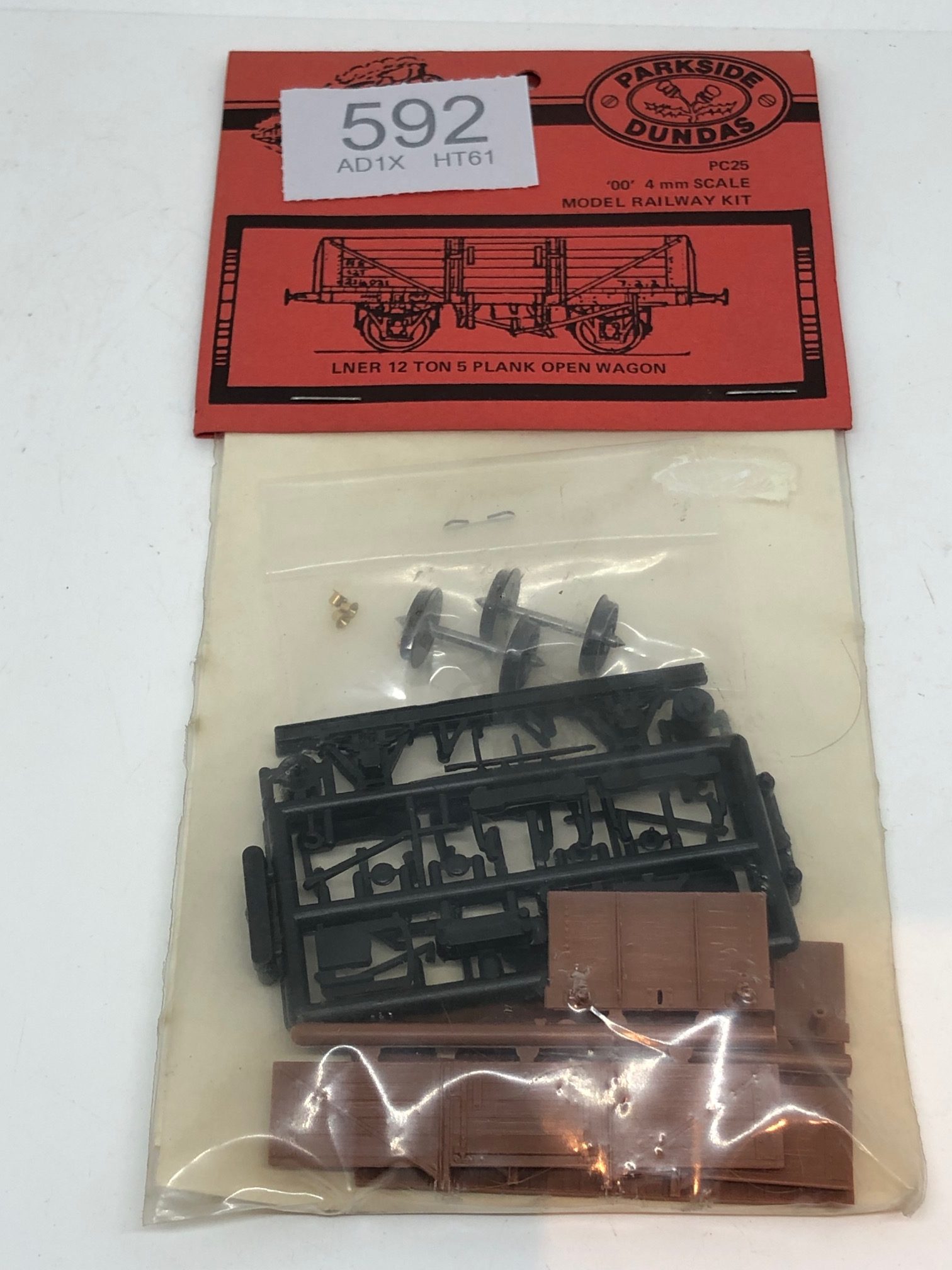 Parkside Dundas OO PC25 LNER 12 ton 5 plank open wagon kit - The Model ...