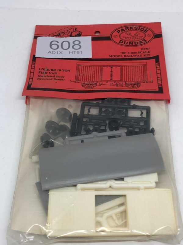 Parkside Dundas OO PC57 LNER/BR 10 ton fish van kit recessed doors ...