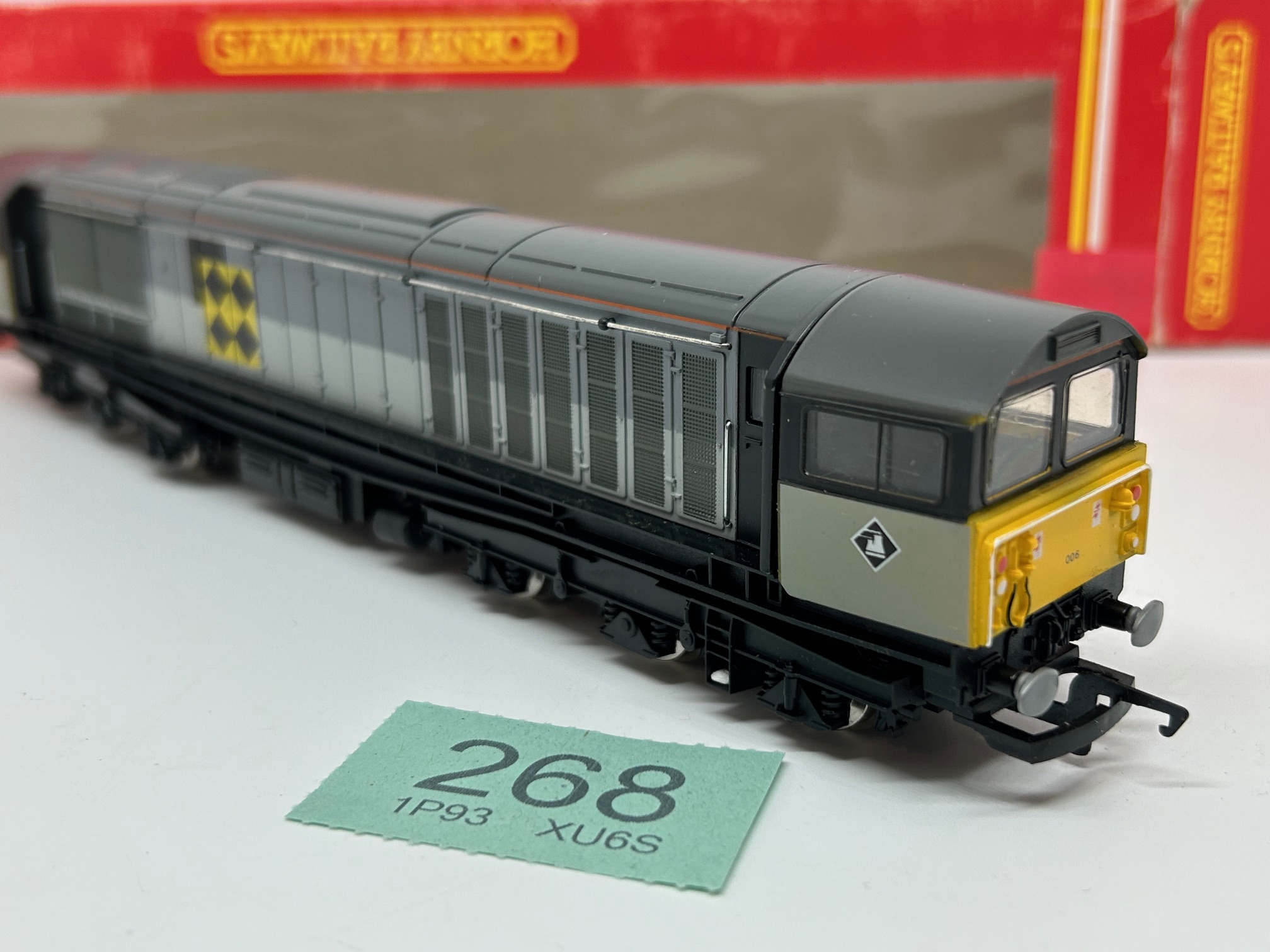 Hornby OO R332 BR Co-Co Diesel Class 58 in Railfreight Coal Livery ...