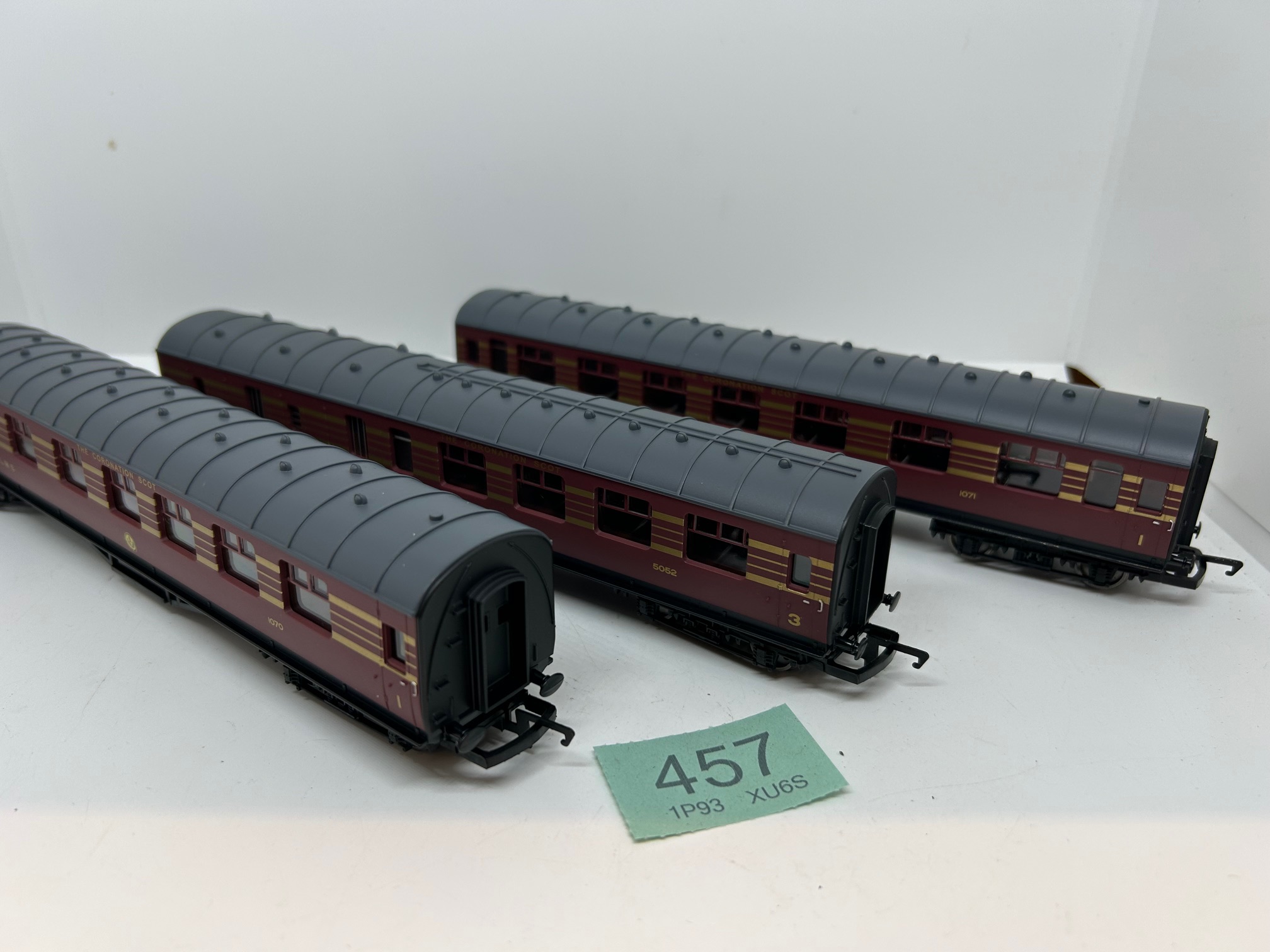 Hornby R4588 Pack of 3 LMS Stanier Coronation Scot coaches in crimson ...
