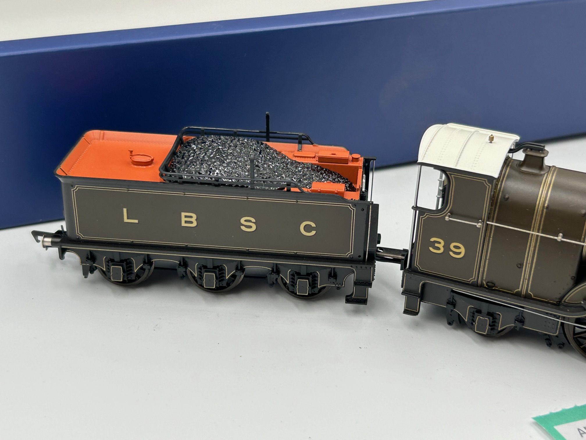 Bachmann OO 31-910 Class H1 Atlantic 4-4-2 39 "La France" in LB&SCR ...