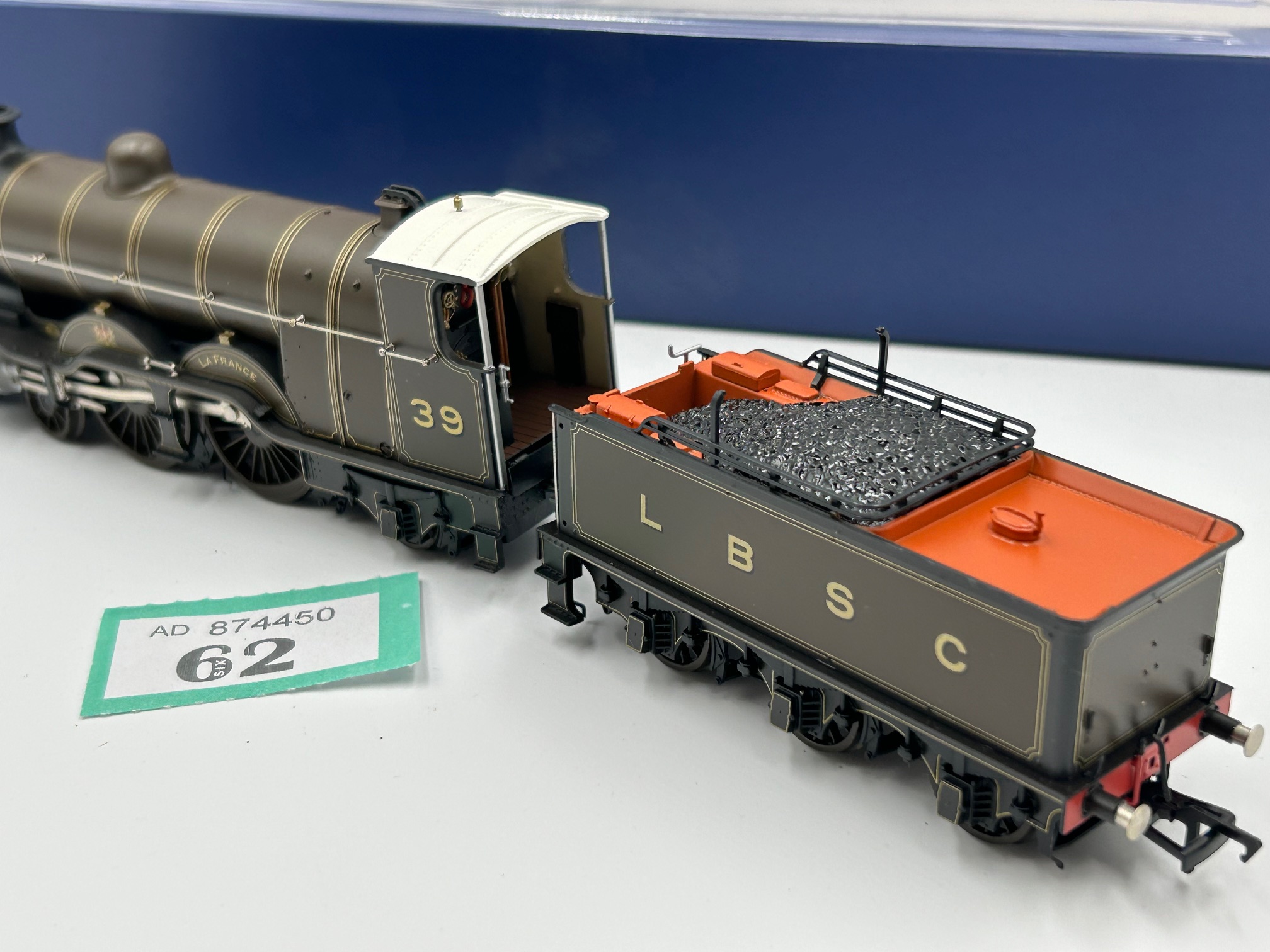 Bachmann OO 31-910 Class H1 Atlantic 4-4-2 39 "La France" in LB&SCR ...