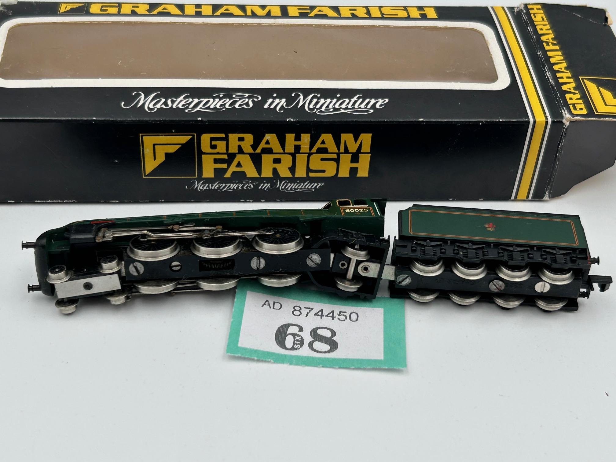 Graham Farish N1865 Class A4 4-6-2 60025 'Falcon' in BR Green - The ...